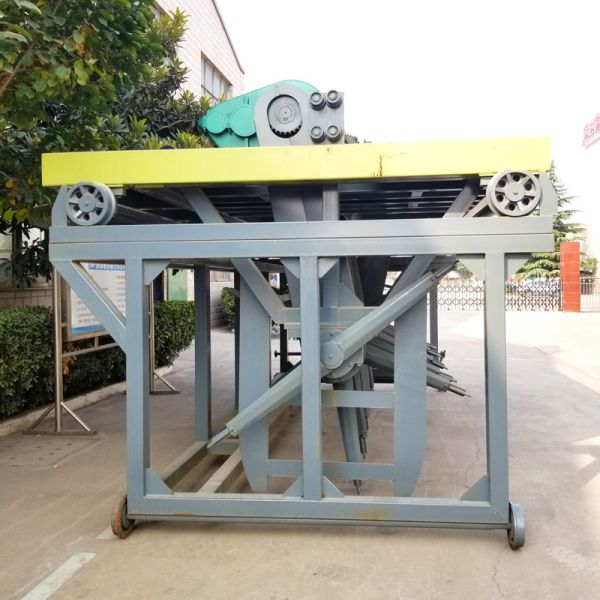 Quality Groove Compost Turner Windrower Fermentation Compost Equipment for sale