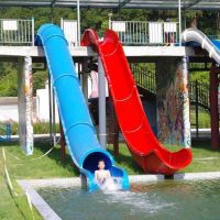 Quality 5m Height Amusement Park Water Slide Straight Tunnel Slide Humanization Design for sale