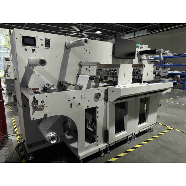 Quality Full Servo Motor High Automatic And Digital Label Cutting Machine 40 - 350mm for sale