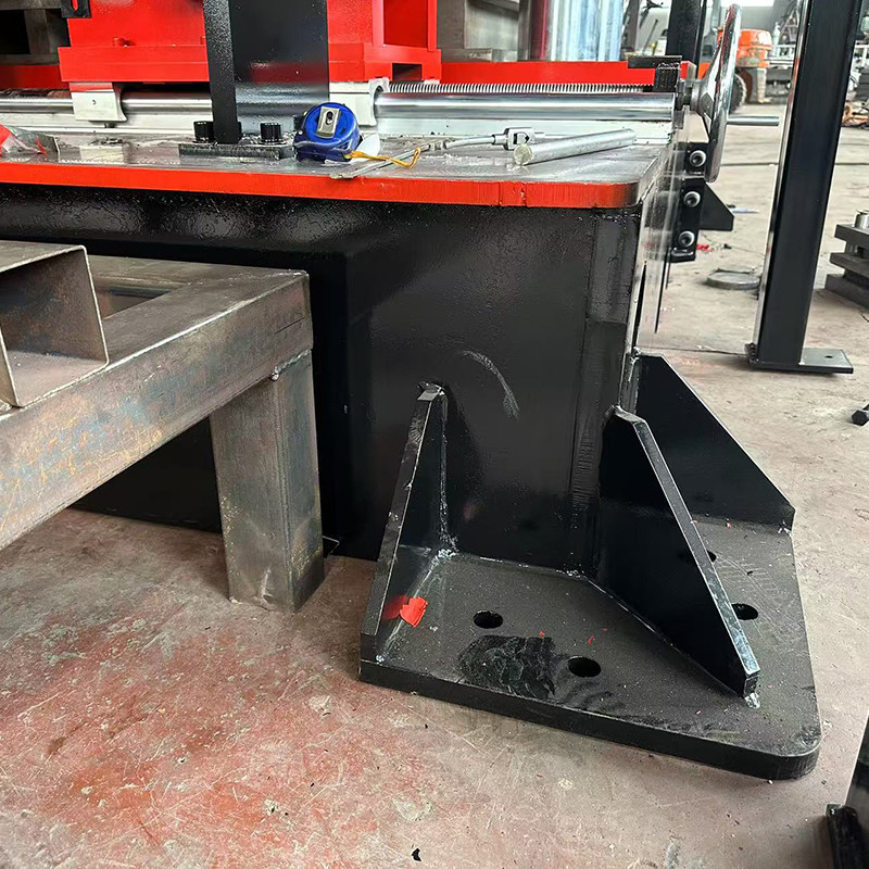 Cable tray forming machine front view