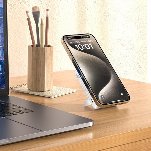 Quality Compact Portable Power Bank Magnetic Quick Charging Power Bank Ultra Slim for sale