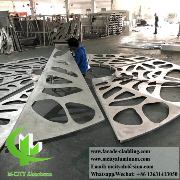 Quality Customized Size Powder Coated Perforated Aluminum Ceiling Panel for Interior Exterior Decoration for sale