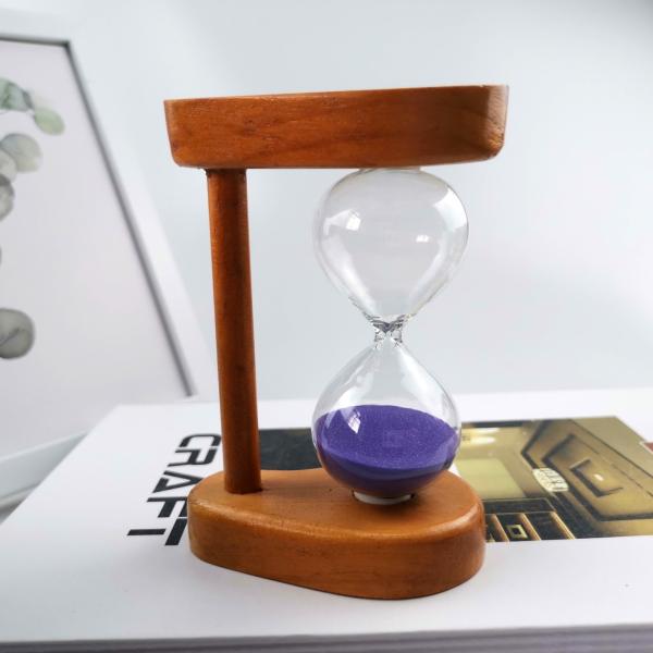 Quality Wholesale Promotional Wooden Sand Timer Hourglass For Kids for sale