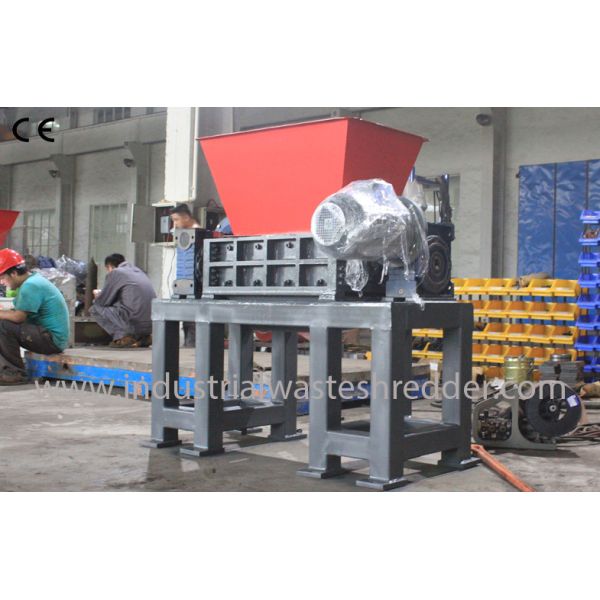 Waste Cardboard Dual Shaft Shredder , Industrial Paper Shredder Machine ...