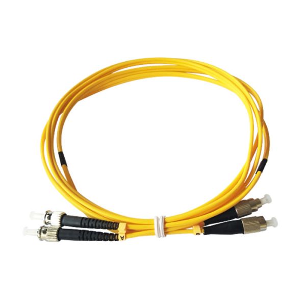 Quality Waterproof Single Mode Fiber Patch Cord PVC / LSZH Jacket 0 . 3dB Insertion Loss for sale