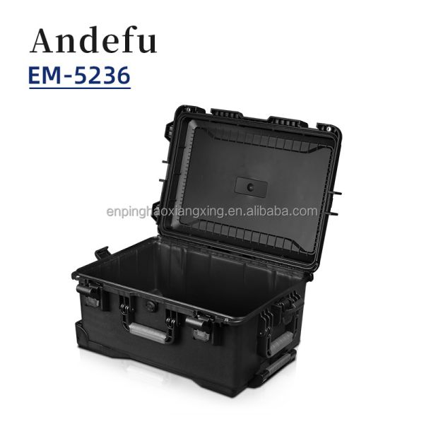 Quality OEM IP67 Waterproof Tool Storage Box 600x425x300mm Customizable for sale
