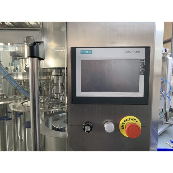 Quality Small Scale Carbonated Drink Filling Machine For Pet Bottle Filling for sale