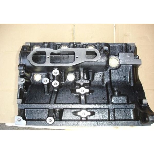 Quality Cast Iron Car Engine Cylinder Block 21100-42200 For HYUNDAI 4D56 / D4CB for sale