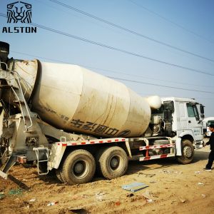 Quality 6x4 10M3 12M3 Used Concrete Mixer Truck , Howo Ready Mix Concrete Lorry for sale