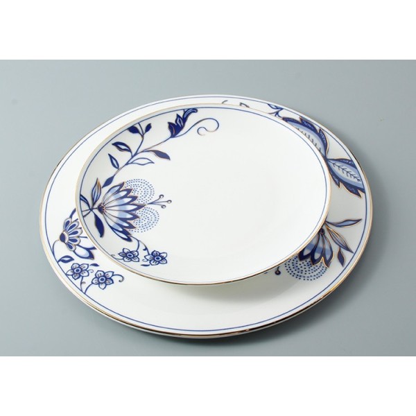 Quality OEM ODM Glossy Surface 45% Bone China Dinnerware Set for sale