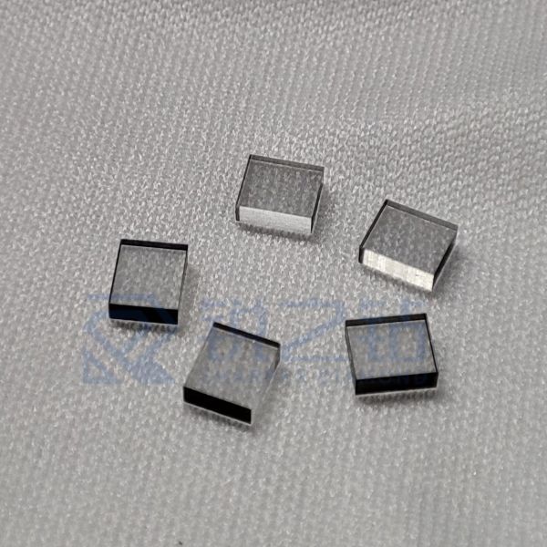 Quality 3mm Size Optical Grade CVD Single Crystal Diamond With Low Nitrogen Content for sale