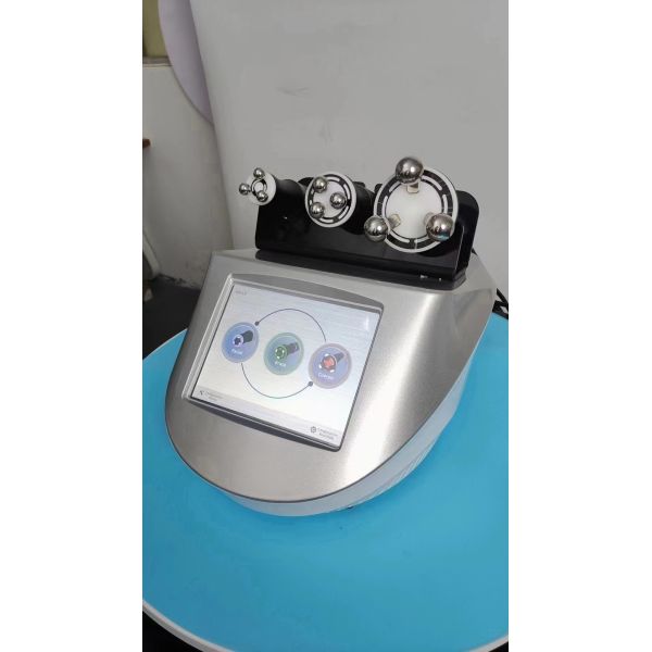 Quality Face Lifting RF Vacuum Therapy Machine Ultrasonic Cavitation Body Slimming for sale