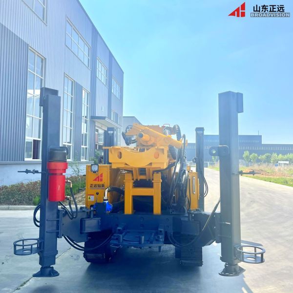 Quality Crawler mounted water well drilling machince for sale