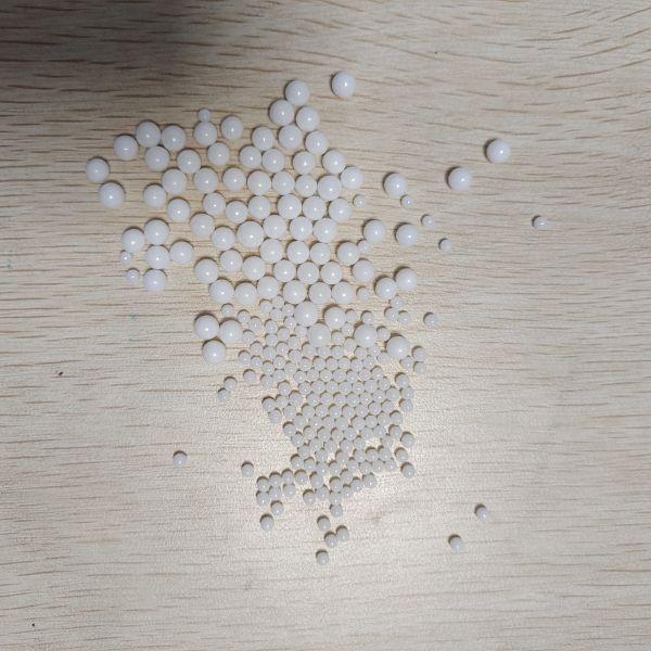 Quality Advanced Tetragonal Zirconia Polycrystal Beads Optimized For Ceramic And Glass for sale
