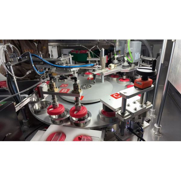 Quality Automatic Cap Assembly Machine with 70-120 Units/Minute Speed and Visual Camera for sale