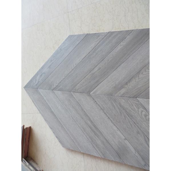 Quality Chevron Oak engineered wood flooring with modern grey stained for sale