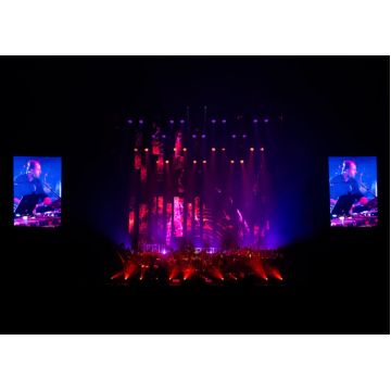 Quality P2.5 16 Bit Video Wall Led Display , SMD1515 Stage Rental LED Display for sale