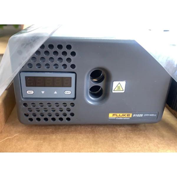 Quality Fluke Temperature Calibrator 9102S-256 In Stock for sale