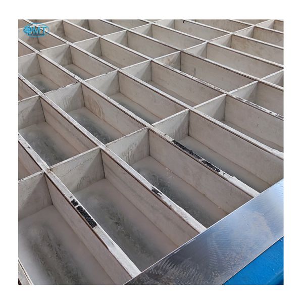 Quality 10ton Industrial Block Ice Maker Machine Stable Operation Customizable for sale