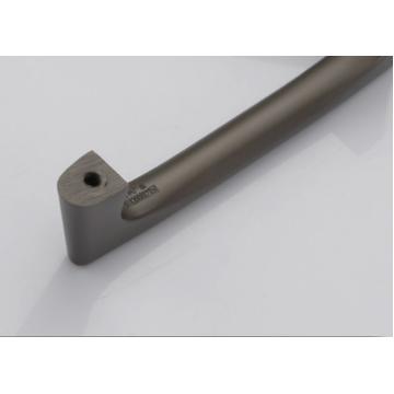 Quality Drawer Wardrobe Hardware Pull Handles European Type Cabinet Door Handles for sale