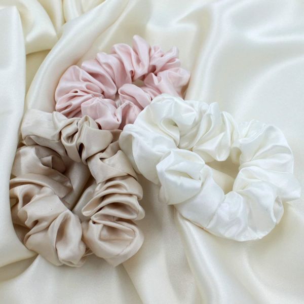 Quality Women Cute Hair Scrunchies For Sleeping , 6cm Hair Rope Tie for sale