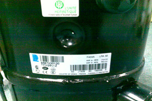 Quality Tecumseh hermetic scroll Compressor AEZ3440E-F2 FTU R22 1/3HP for sale