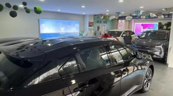 China Factory - Shenzhen Lvhuazhou New Energy Vehicle Development Co., Ltd.