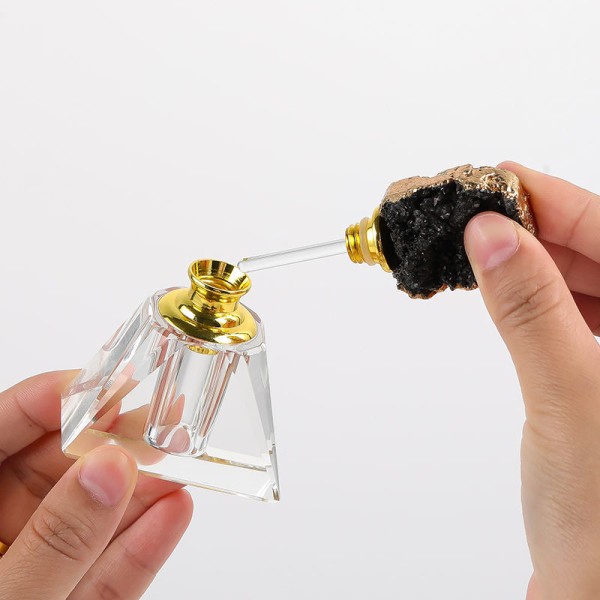 Quality Quartz Crystal Perfume Oil Bottle for sale