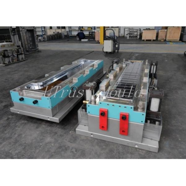 Quality SMC Window Frame Compression Mold 300000 Shots Lifetime for sale