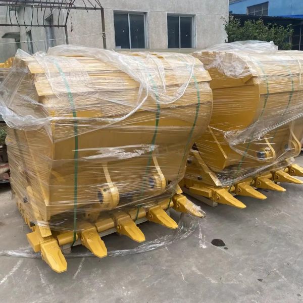 Quality Steel Cutting Edge and Steel Standard Bucket Construction Machinery Parts Excavator Bucket Digging Bucket 25T Large excavator for sale