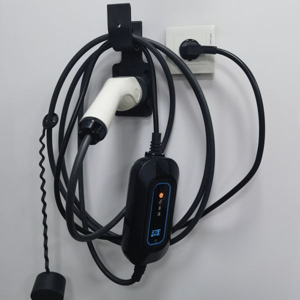 Quality 3.5KW 7KW 11KW AC Plug Charge EV Home Level 1 2 Ev Charger Home Mobile Car for sale