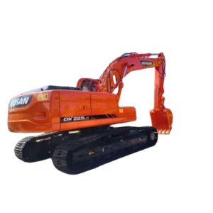 Quality 2019 Model Doosan DX225 Excavator 20 Ton Used Excavator with Lower Cost Made in for sale