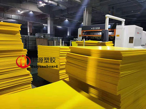 Quality 8mm Reusable Fireproof Yellow Corrugated Plastic Sheets for sale