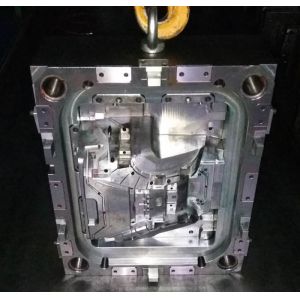 Quality Cold Runner Plastic Injection Tooling For Plastic Steering Wheel SRS Cover / for sale