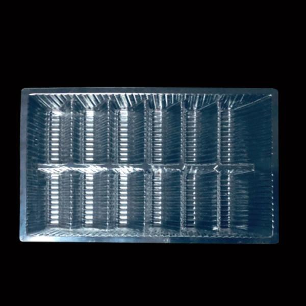 Quality Recyclable Materials Feature Customized Clear PET Blister Tray for Confectionary for sale
