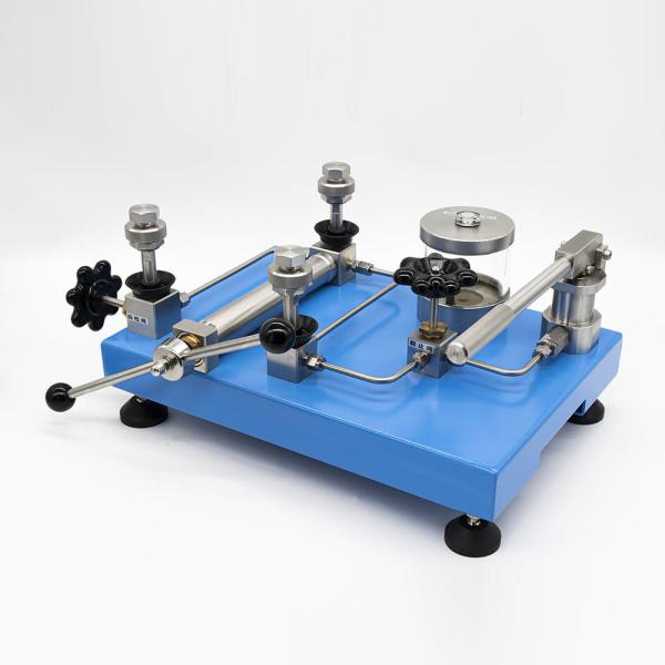 Quality 60Mpa Desktop High Pressure Calibration Pump Oil Hydraulic Pressure Source for sale