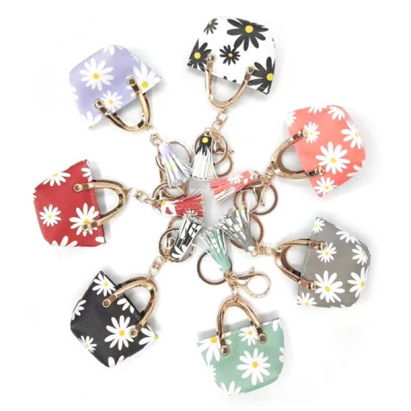 Quality Small No Zipper 7.7x5cm Cute Coin Purse Keychain With Daisy Printed for sale