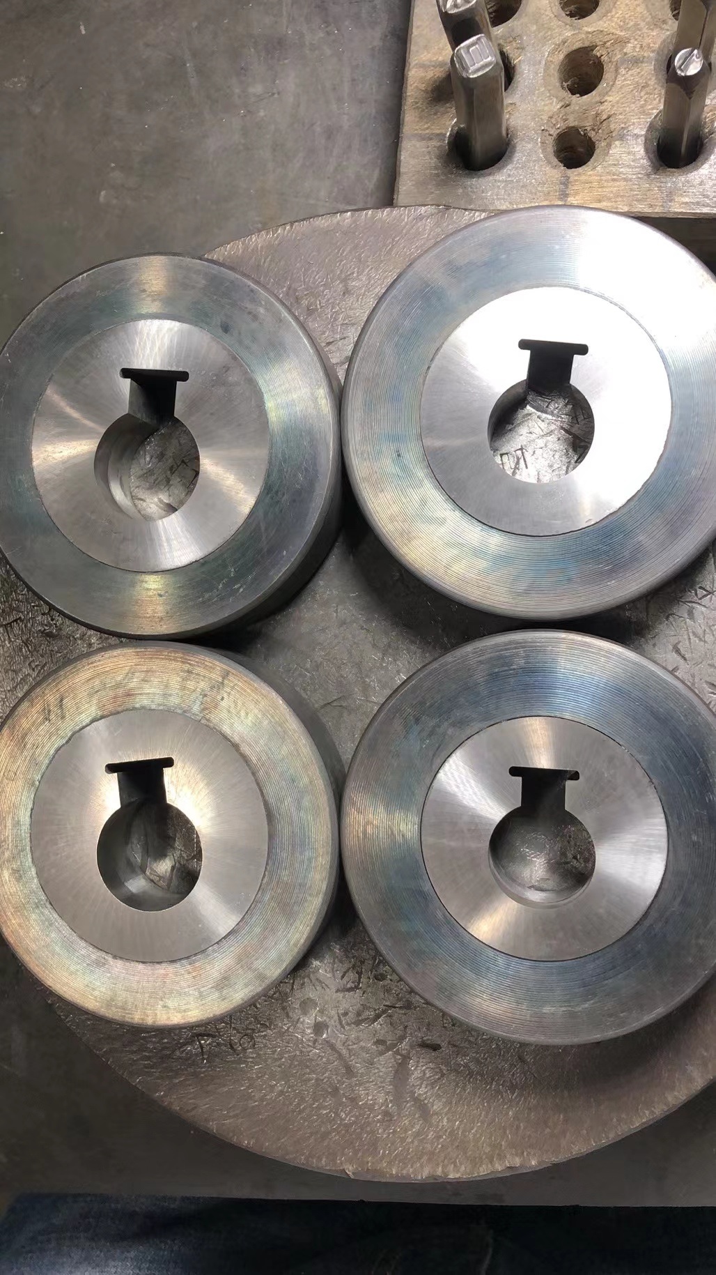 Polycrystalline Diamond Dies Tungsten Carbide Wire Drawing Dies Drawing Dies Manufacturers