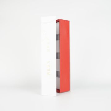 Quality Custom Gold Foiled Logo Gift Clamshell Paper Box With Hide Magnetic Buckle for sale