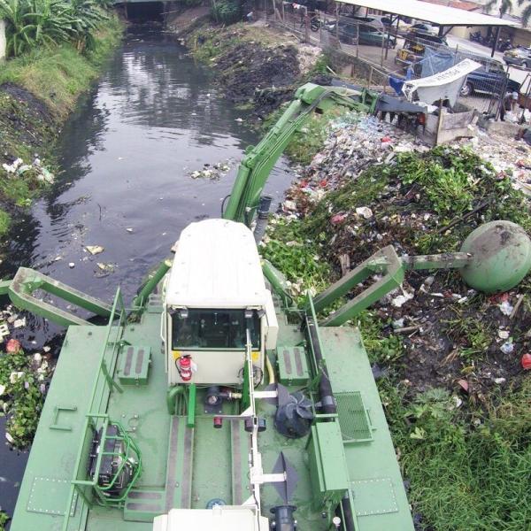 Quality Customized Rexroth Hydraulic Multipurpose Amphibious Sand Dredger  High Performance for sale