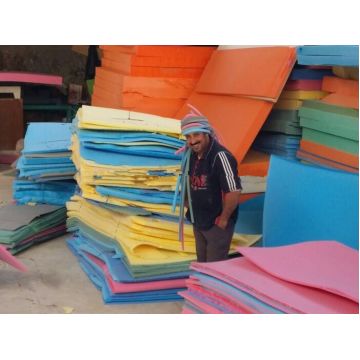 Quality All In One Foam Recycling Machine For Produce Recycled Foam With Shredding for sale