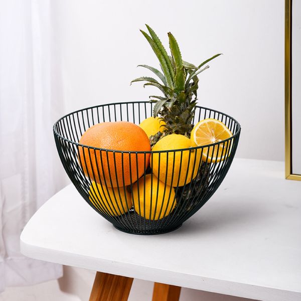 Quality Iron Art Luxury Gold Line Metal Fruit Basket Ideal For Party Vegetable Container for sale