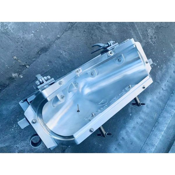 Quality 6061 T6 Rotational Moulding Tools Smooth Texture Finished With Pins And Guide Line Designing Tooling for sale