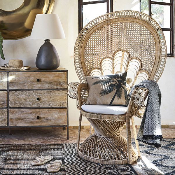Quality Wooden Rattan Arm Chair Outdoor Wicker Peacock Furniture for sale