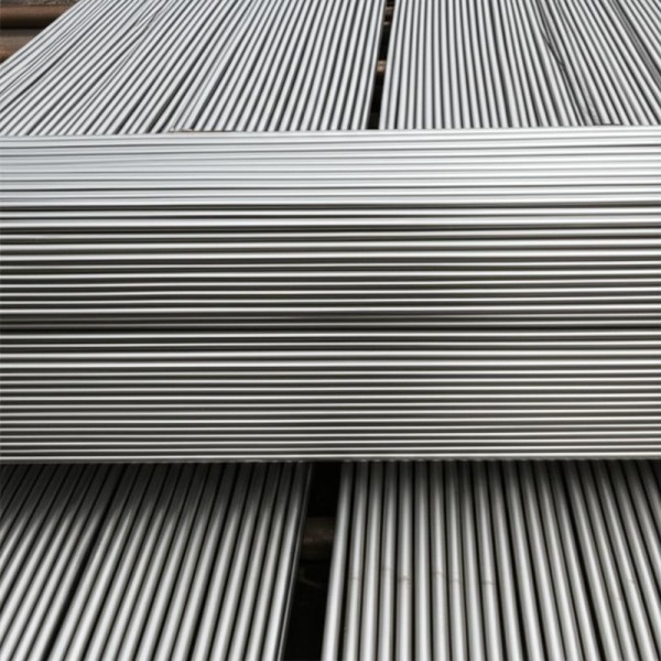 Quality Tianjin Port Loading Duplex Stainless Steel Pipe for Durable and Corrosion-Resistant Solutions for sale