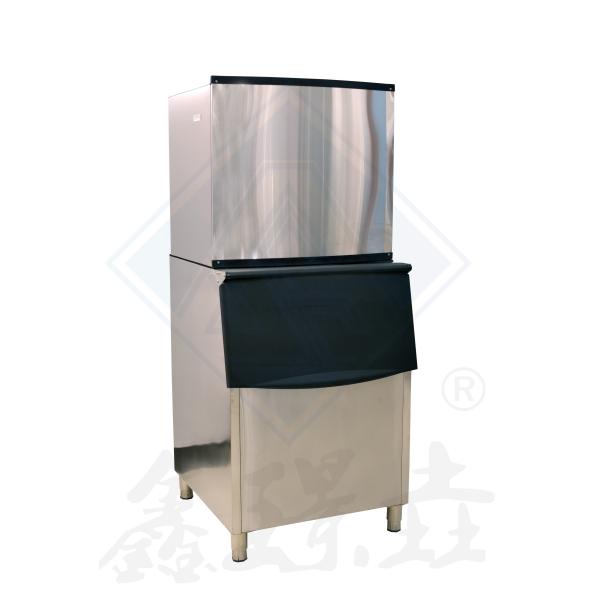 Quality Industrial Ice Making Machine with Automatic Cube Production and 220v Voltage for sale
