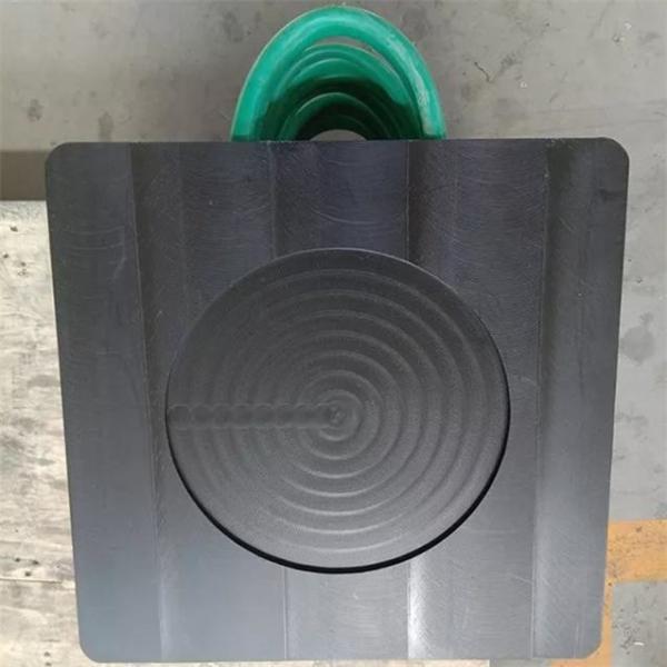Quality Polyethylene Composite Outrigger Block Crane Pads PE Cribbing Sleeper Jack Mats for sale