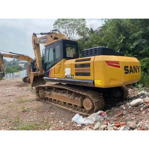Quality Sany225C Excavator Efficiently Working Forward Flow Generation with MITSUBISHI for sale