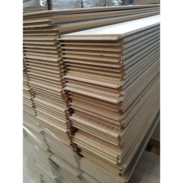 Quality white Oak HDF engineered wood flooring, HDF core, click system, different color for sale