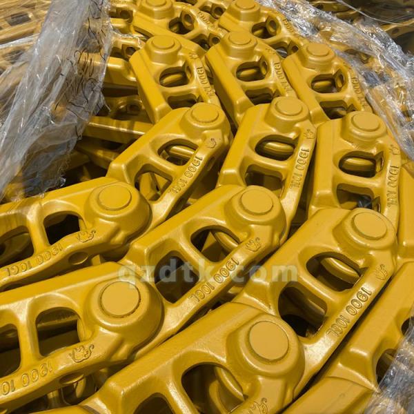 Quality 45L PC200 Undercarriage Track Chain Excavator Track Link for sale